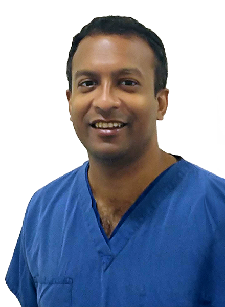 Lens Exchange Surgery Surgeons | Optimax